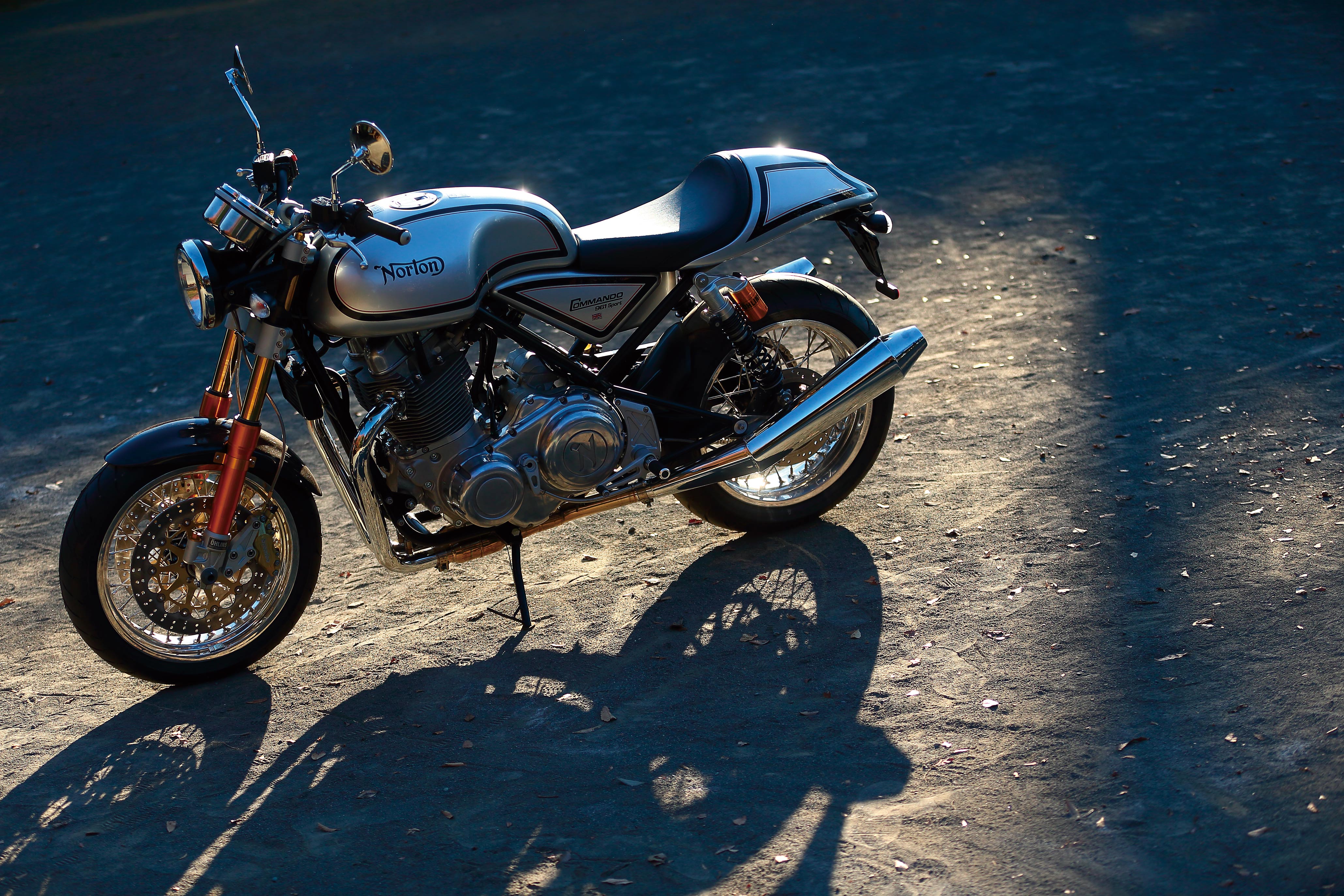 Norton Command 961がもたらしたもの by 車選びドットコム