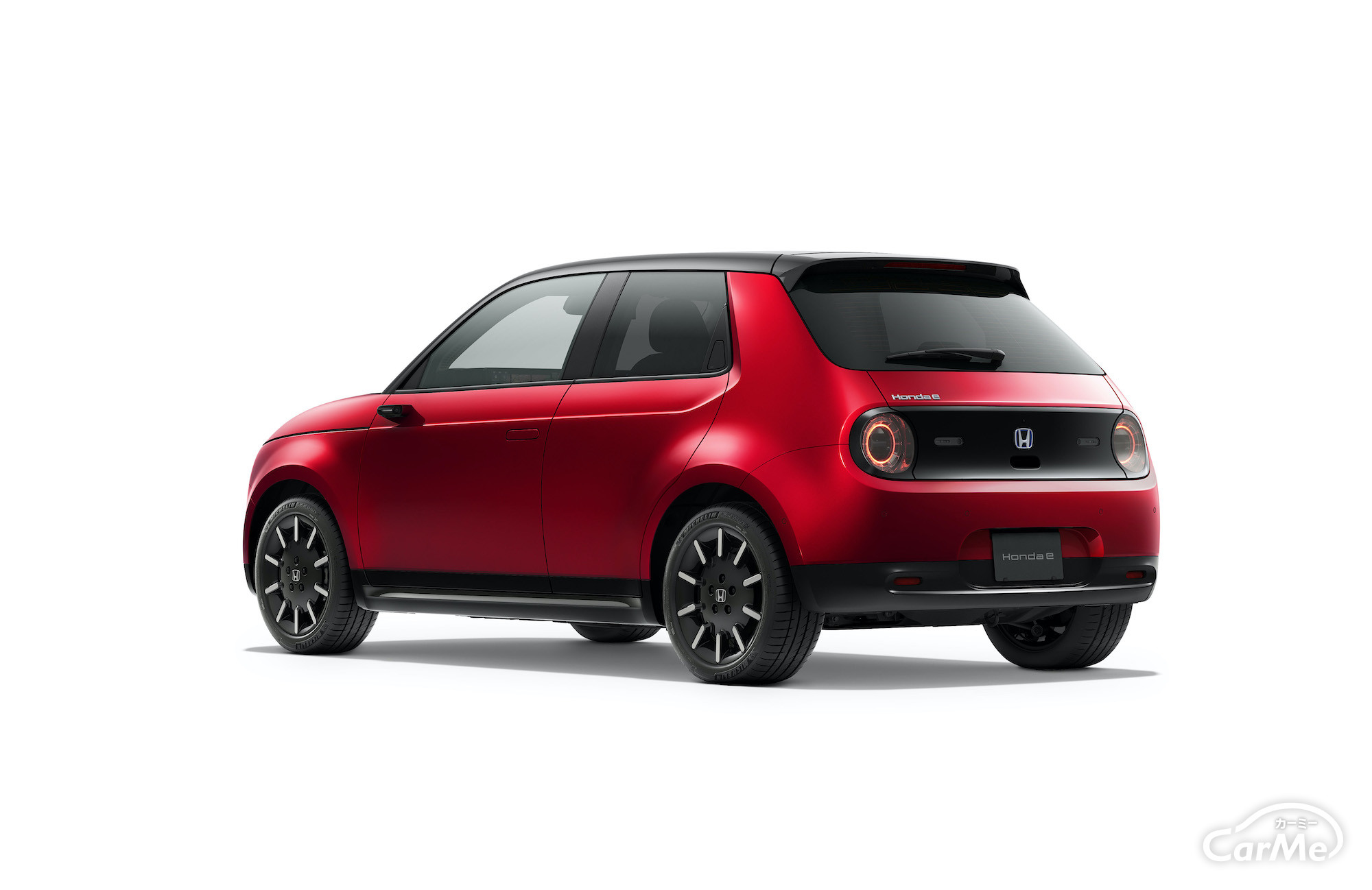 ホンダ 新型Honda e(ZAA-ZC7)の乗り心地はガソリンエンジン車よりも優れているのか!? by 車選びドットコム